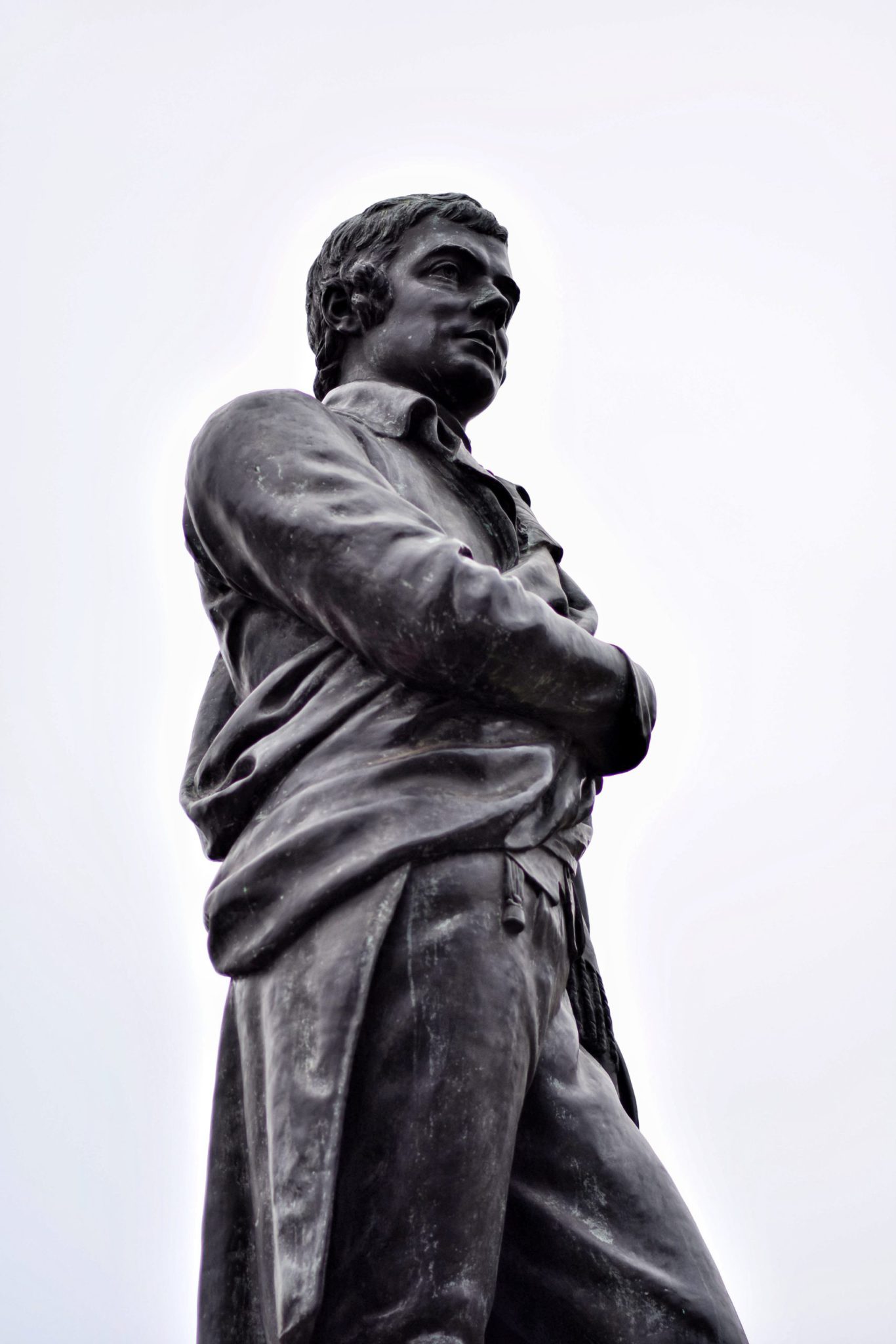 Newly restored Burns statue unveiled in Leith | The Scottish Banner