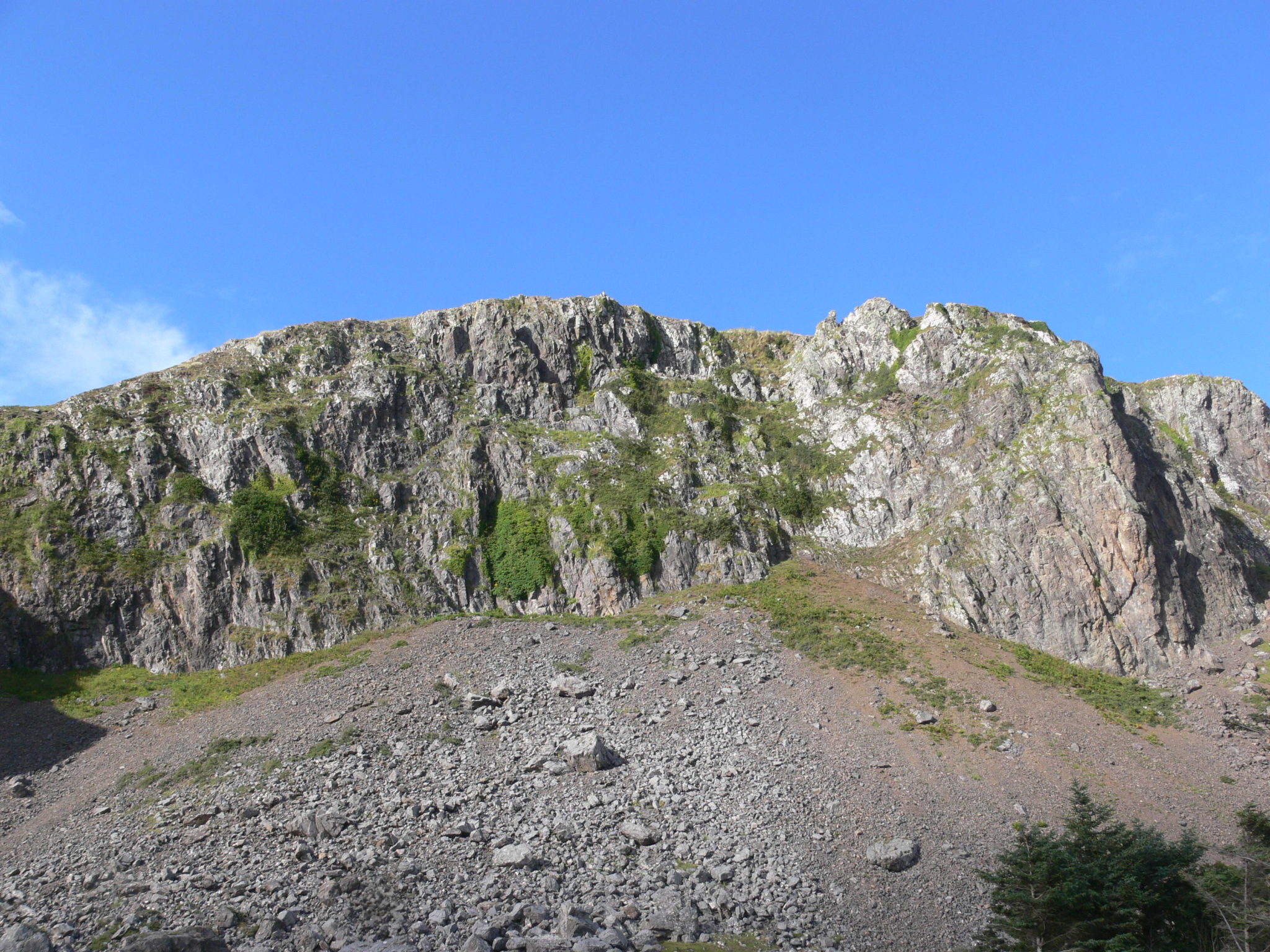 The Slate Islands-The islands that roofed the world | The Scottish Banner