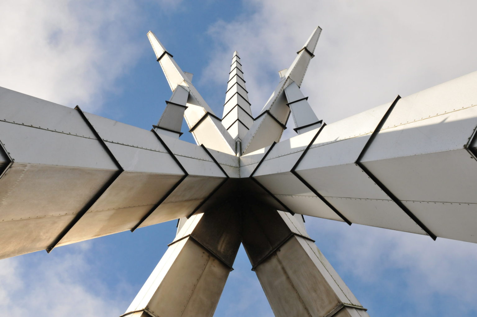 Crown of Thorns-Saving the iconic symbol of Linlithgow | The Scottish ...