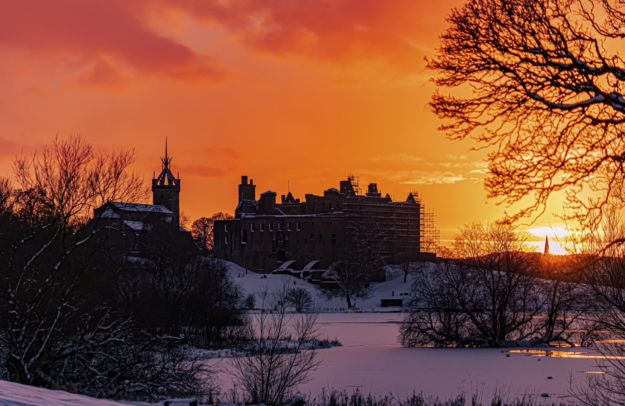 Crown of Thorns-Saving the iconic symbol of Linlithgow | The Scottish ...