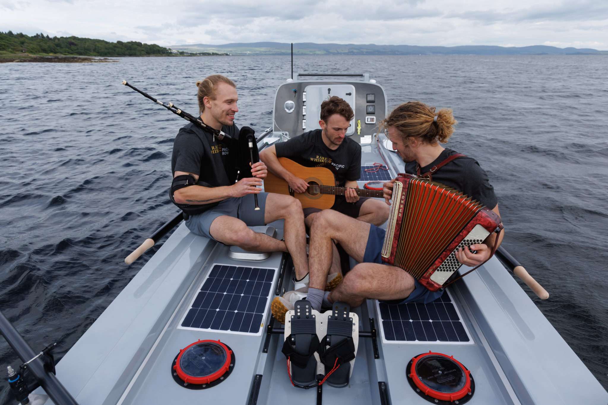 Brothers bid to break World Record in Pacific Ocean | The Scottish Banner