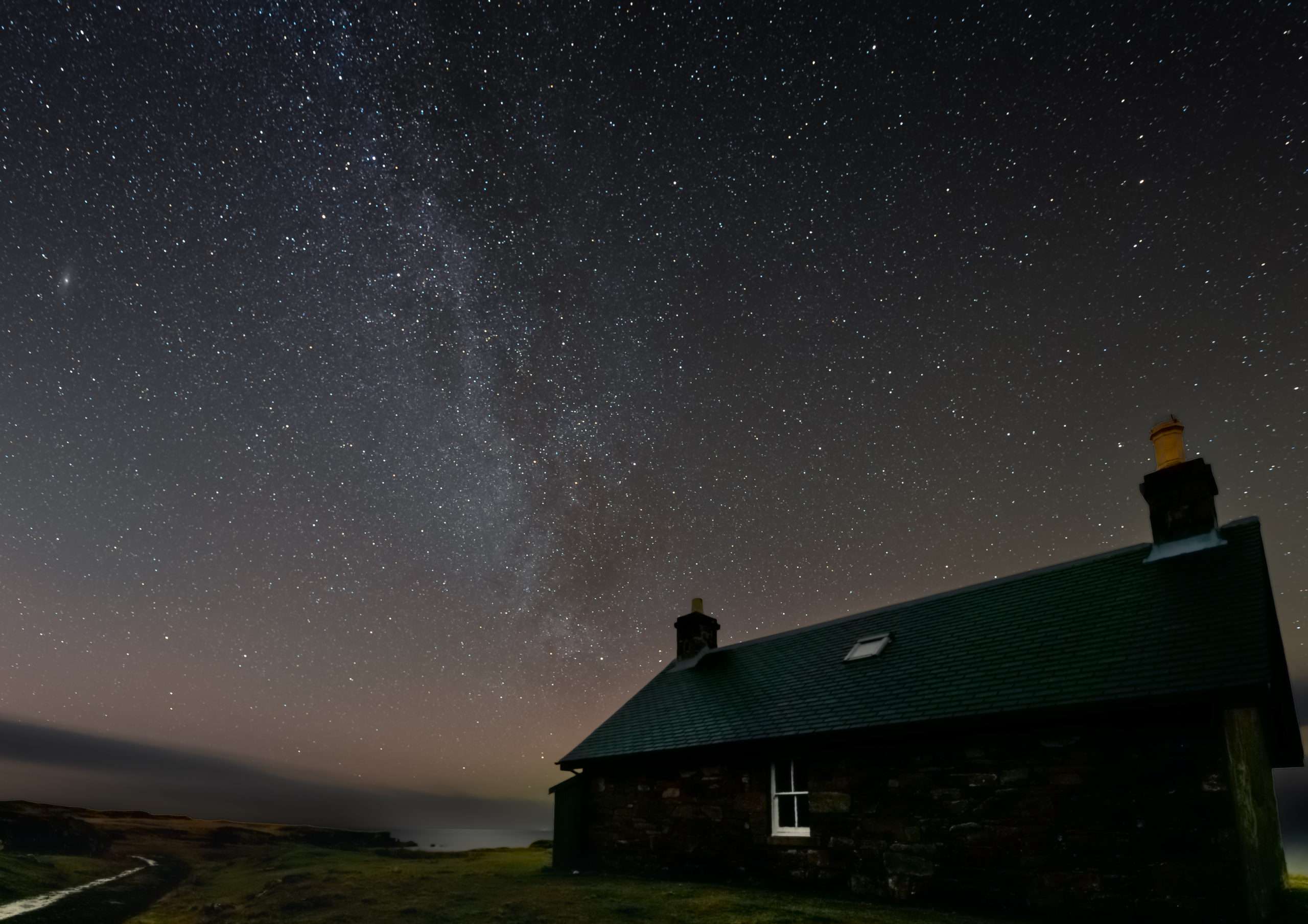Rum house with starry skies ©Steven Gray Cosmos Planetarium | The ...