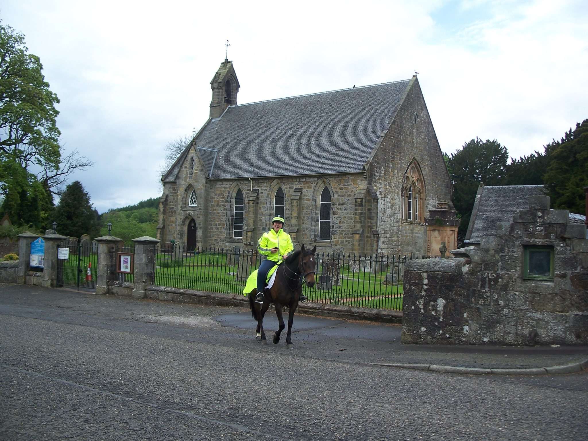 Strathblane Kirk, where the path from the Railway Walkway emerges | The ...